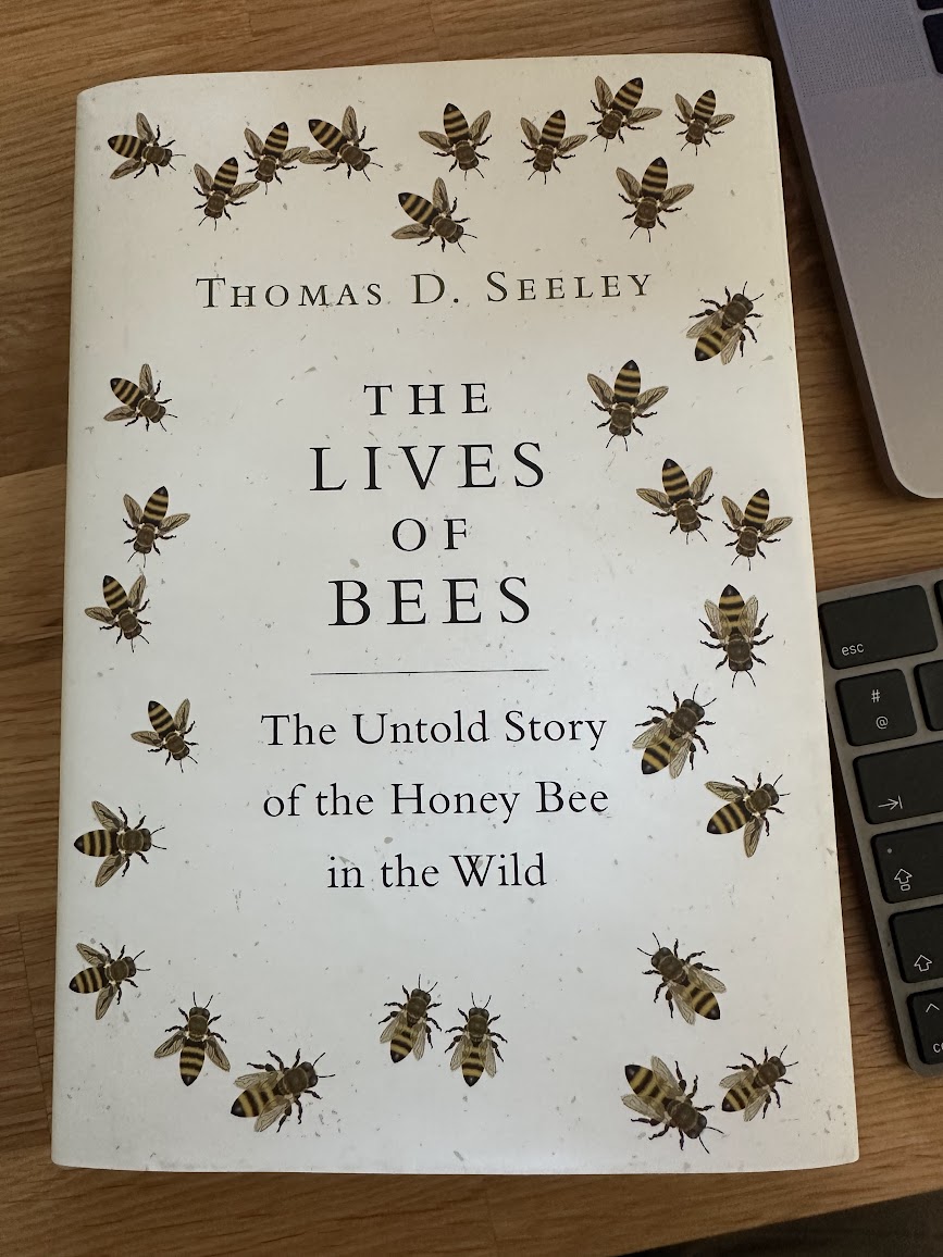 The lives of bees Thomas D. Seeley - Beeopic Beekeeping